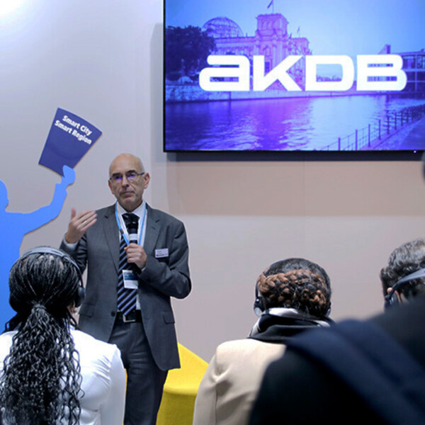 Lesen Sie im nächsten REPORT unter anderem ... - AKDB Newsroom